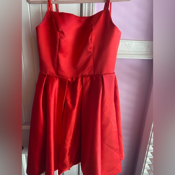 Dresses | Size 4 Bright Red Perfect For Homecoming Quincenera Dama ...